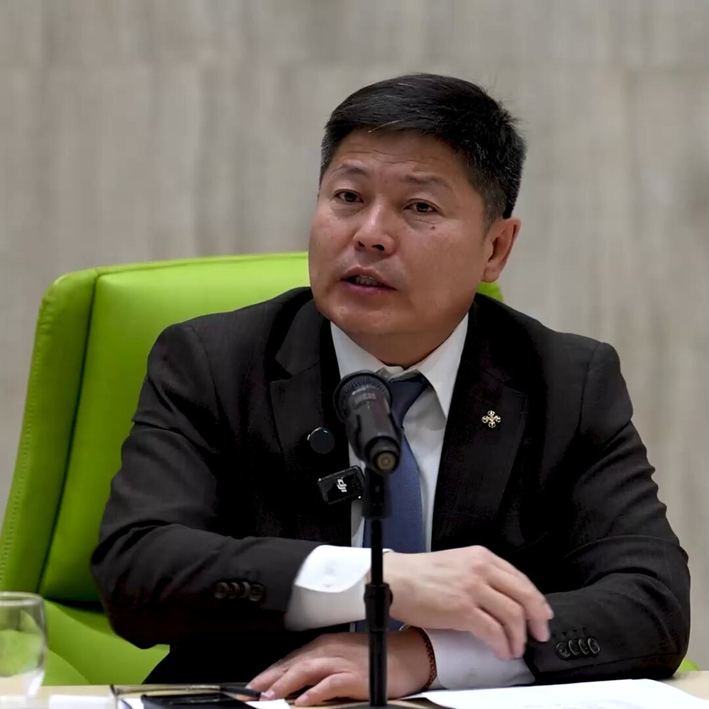 Х Нямбаатар НБГ Нийслэлийн хүүхэд гэр бүлийн хөгжил хамгааллын газрыг татан буулгана